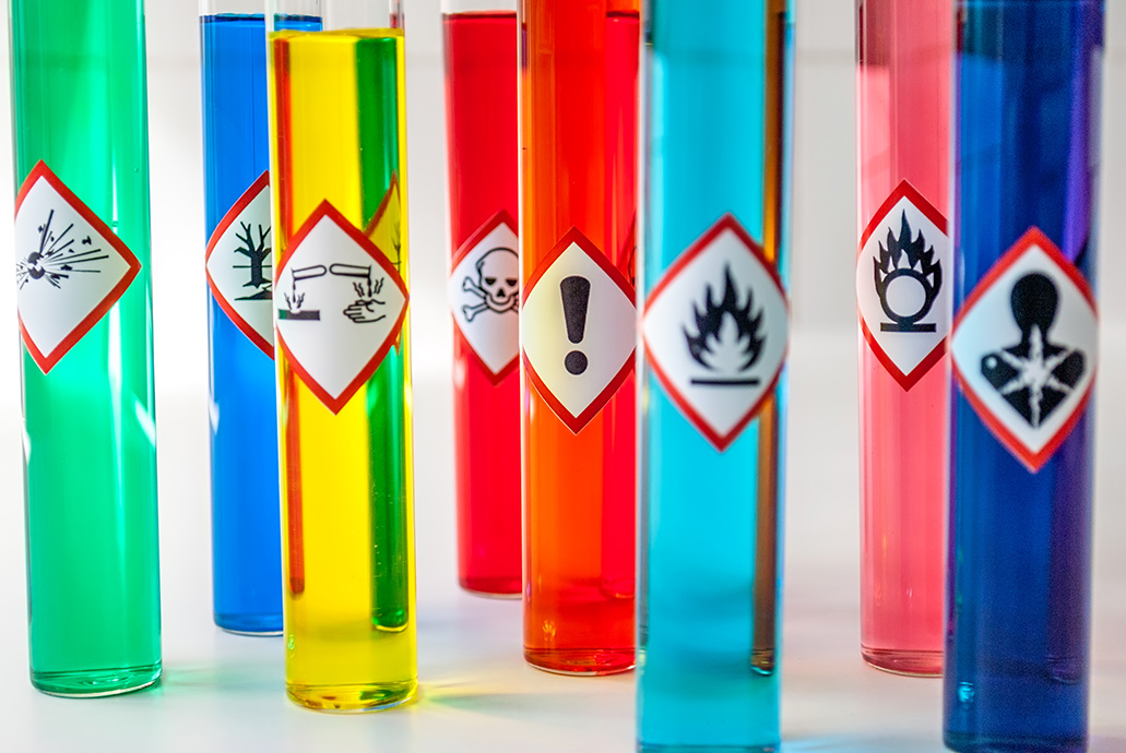 Almacenar químicos legalmente en las imprentas - neobis