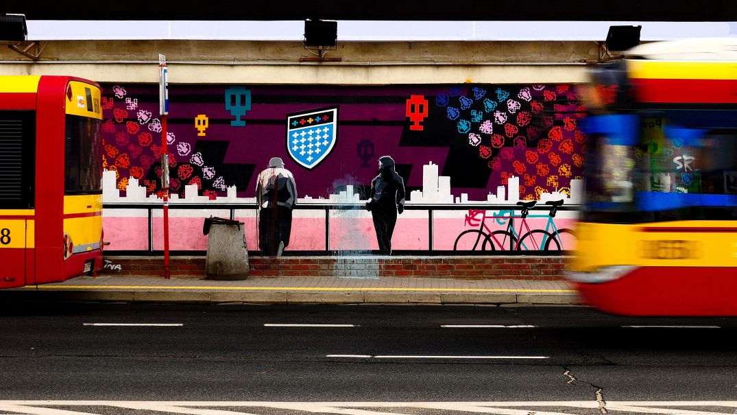 El ePaper crea paradas de autobús inteligentes - neobis